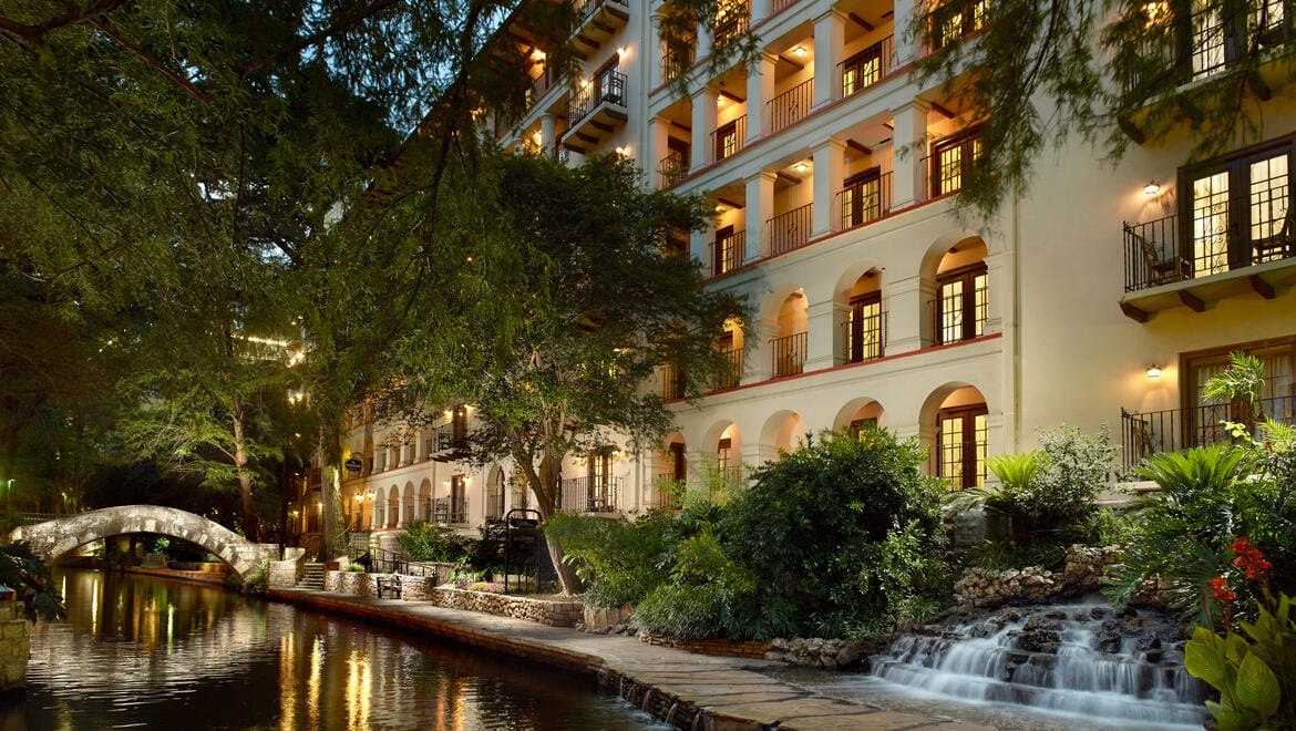 OMNI HOTELS AND RESORTS TRANSFORMS SELECT GUEST LOYALTY PROGRAM - No ...